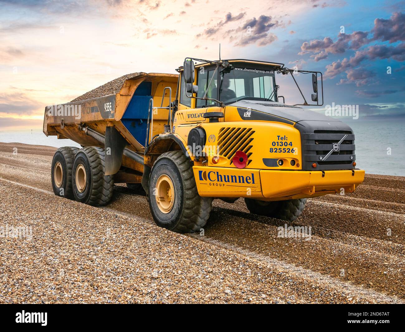Chunnel truck hi-res stock photography and images - Alamy