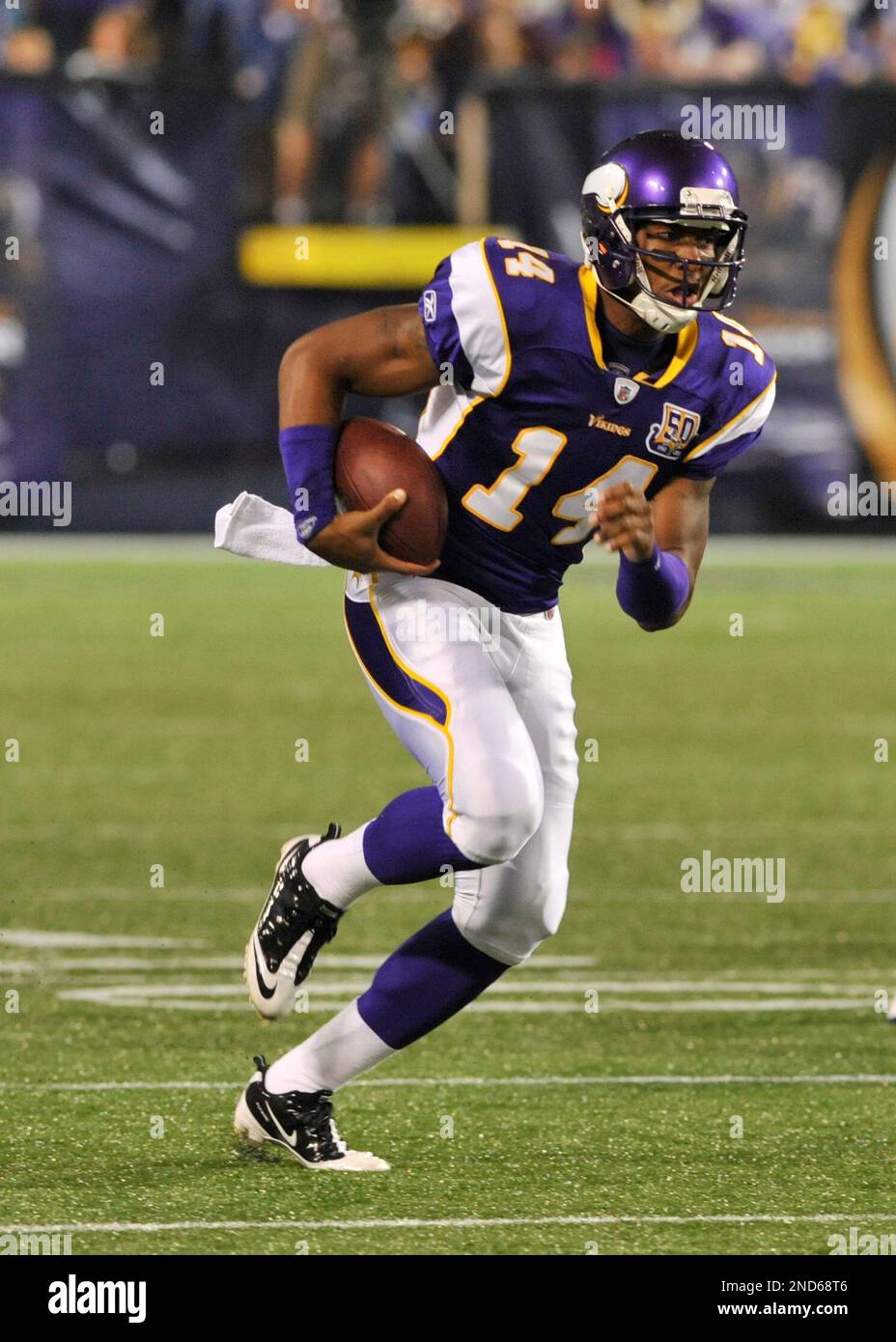 Minnesota Vikings quarterback Joe Webb (14) in an NFL football game ...