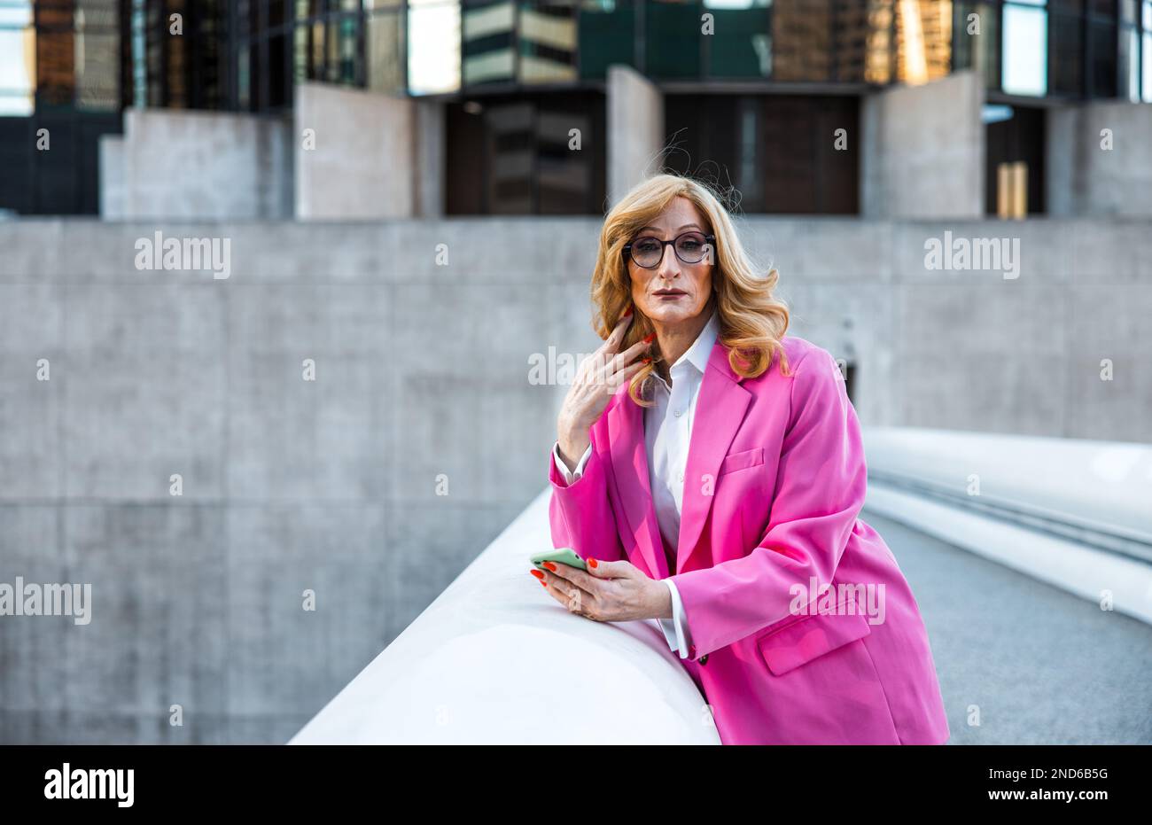 Transgender business woman lifestyle moments in downtown, Los angeles ...