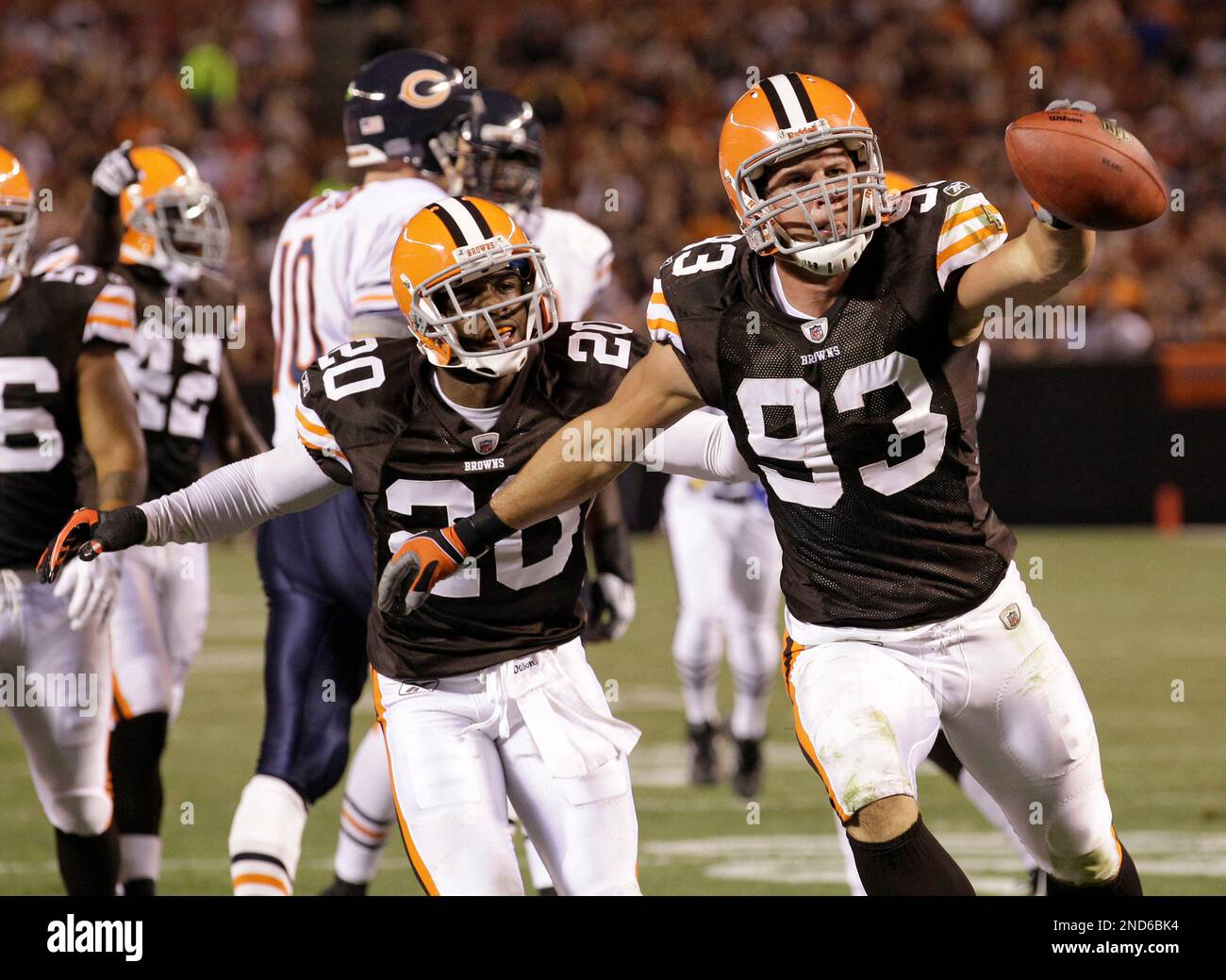 Cleveland Browns linebacker Jason Trusnik (93) celebrates his fumble ...