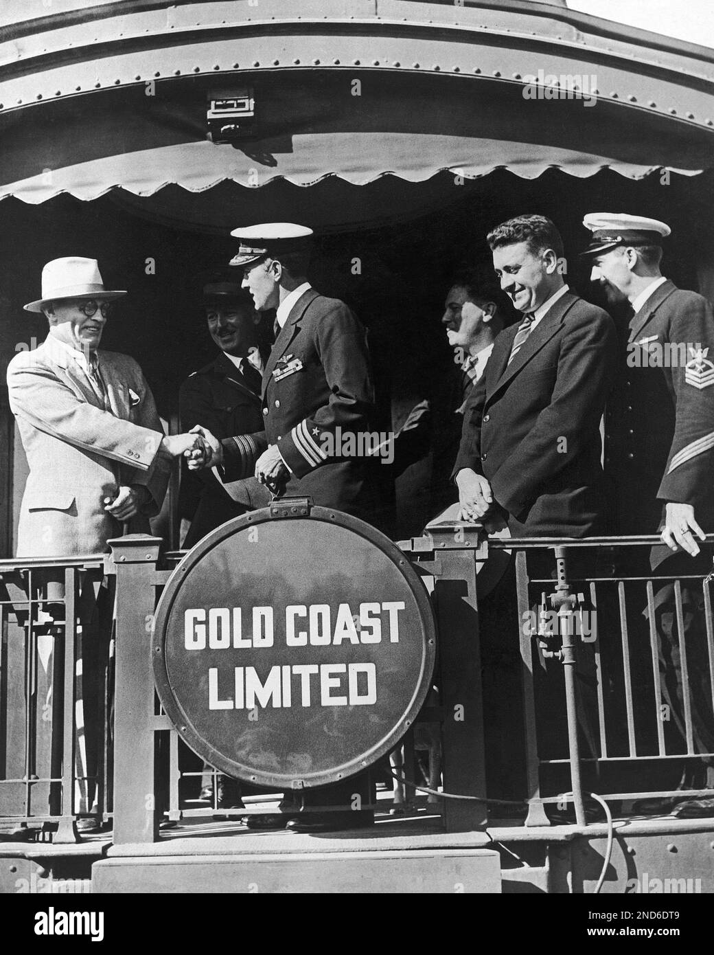 When Commander Richard E. Byrd arrived in Los Angeles August 10, 1928 ...