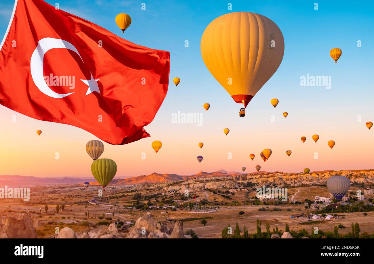 Hot air balloons in Cappadocia, Turkey Stock Photo - Alamy