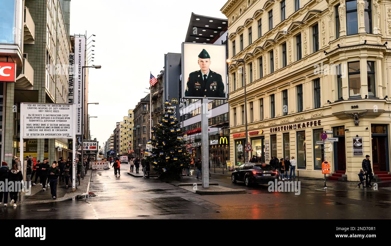 Checkpoint Charlie at Christmas Stock Photo - Alamy