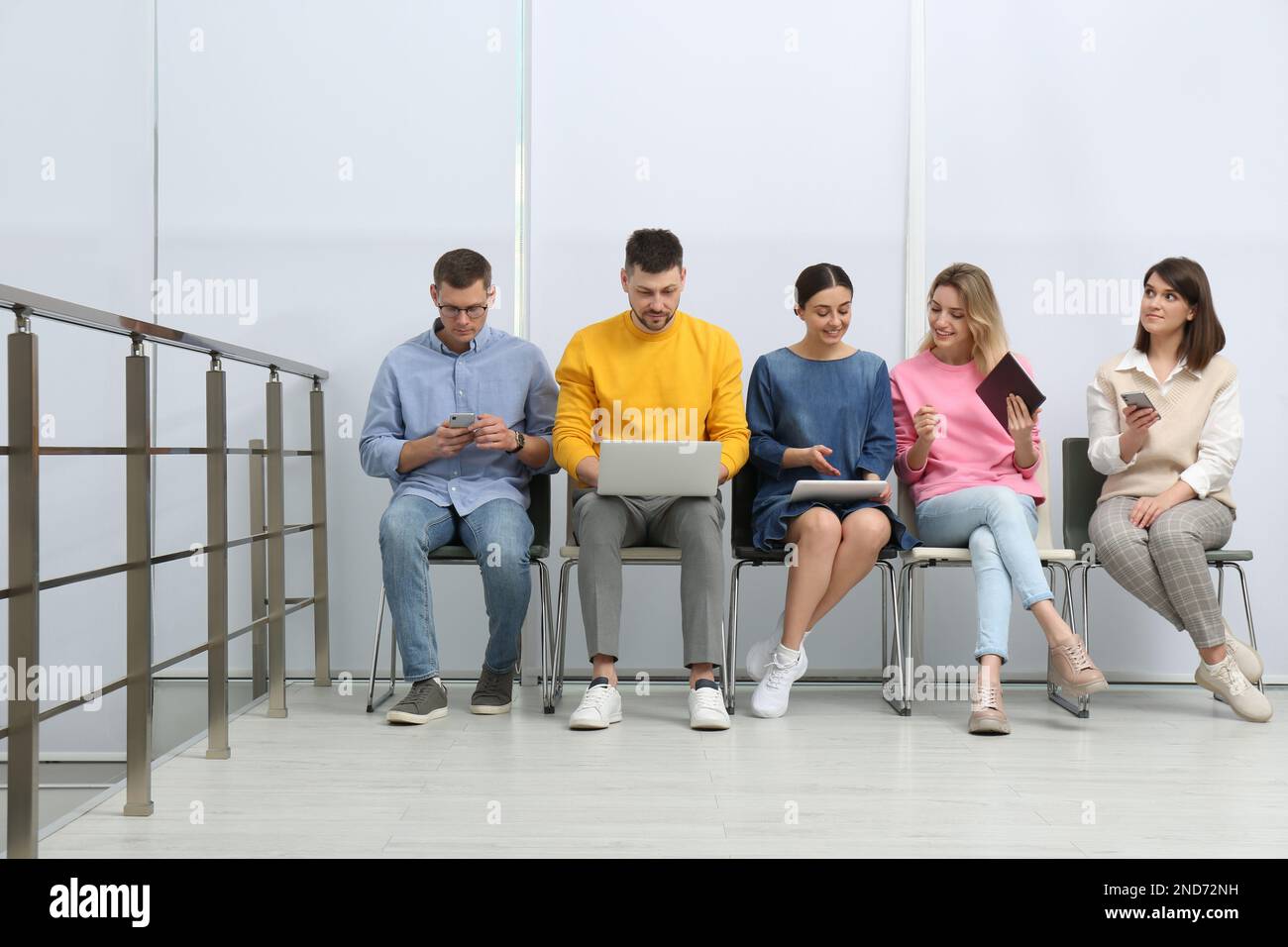Manager waiting meeting in office hi-res stock photography and images ...