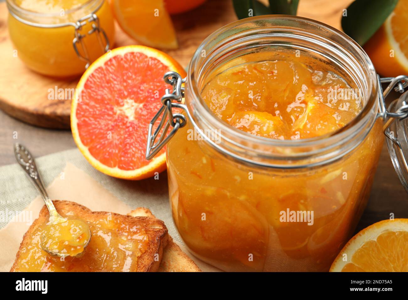 Sandwich orange marmalade jar hi-res stock photography and images - Alamy