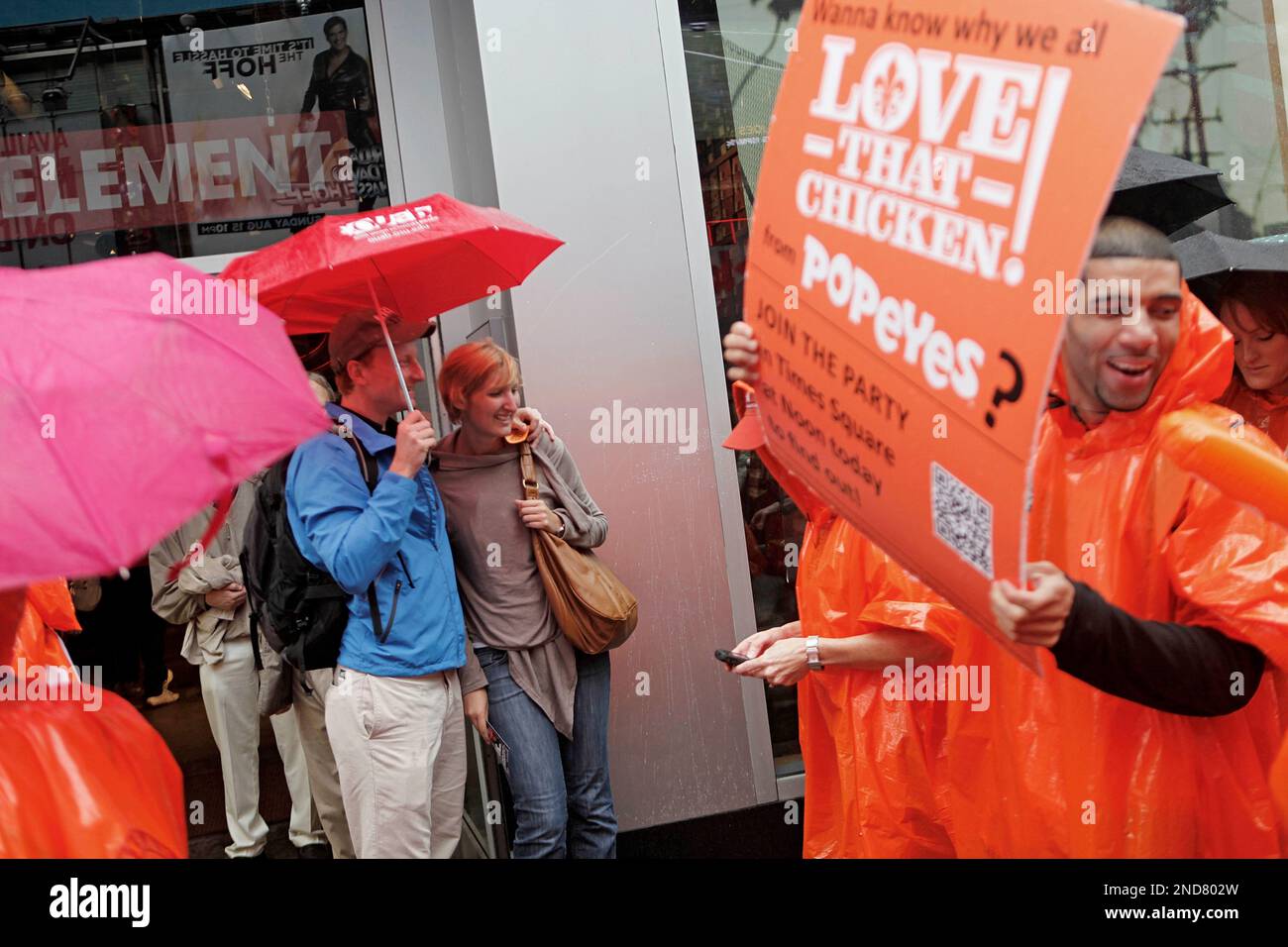A flash mob celebrates the announcement that Popeyes Louisiana Kitchen ...