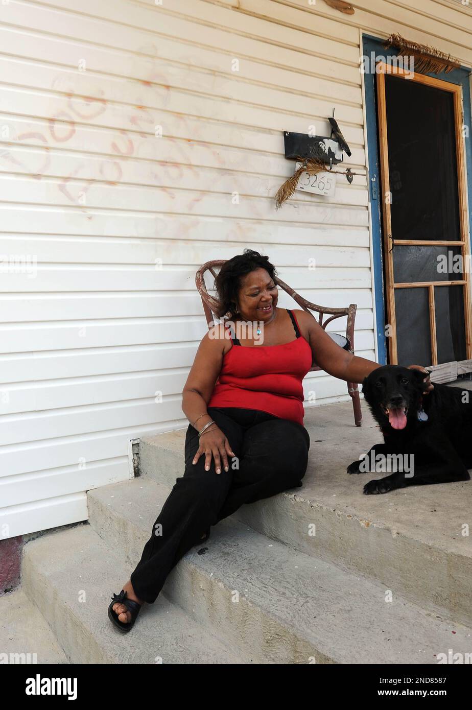 Sandra Henry and her dog Tasha, who were reunited two years after ...