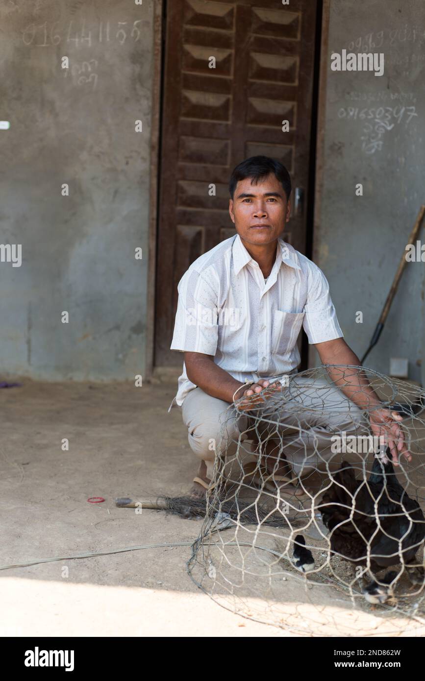 Asian team of 5 hi-res stock photography and images - Alamy