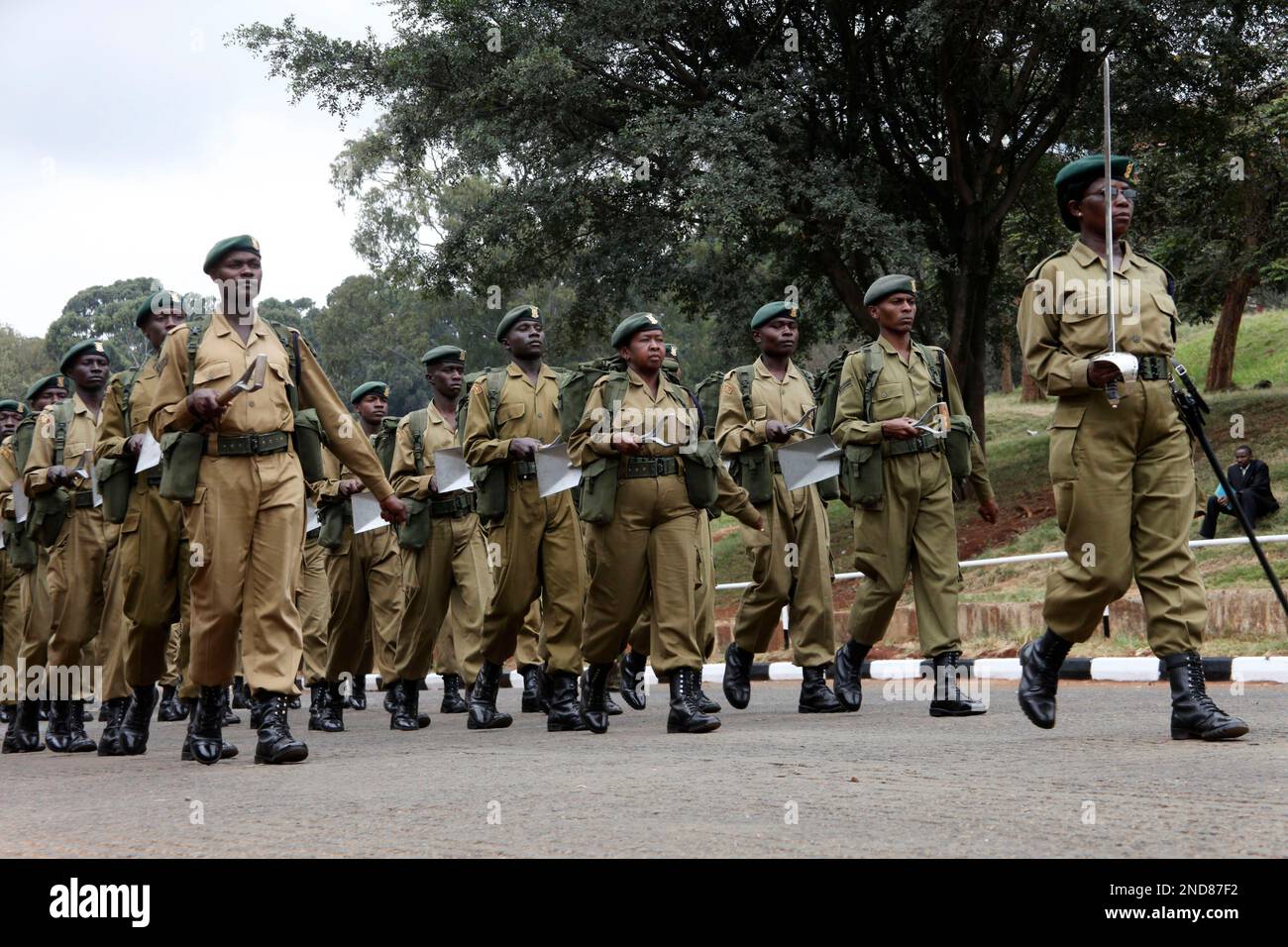 Kenya Army women soldiers rehearse a military parade at Uhuru Park ...