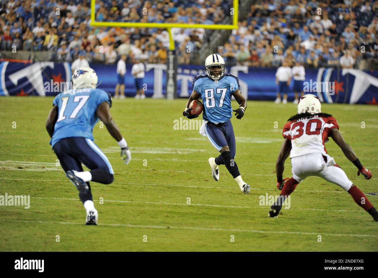 Tennessee Titans wide receiver Lavelle Hawkins (87) runs against ...