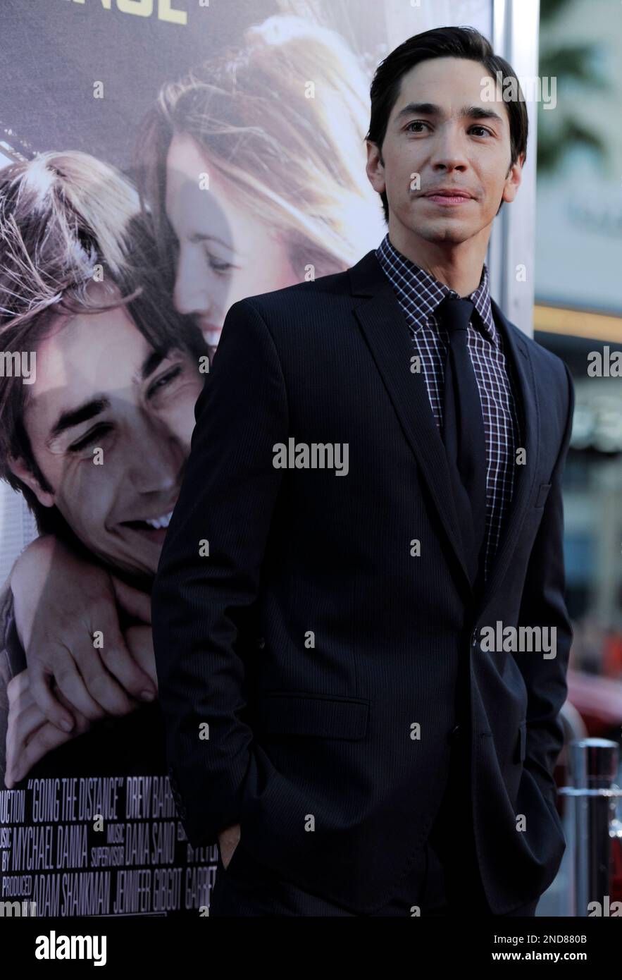 Actor Justin Long poses at the premiere of the film "Going the Distance ...