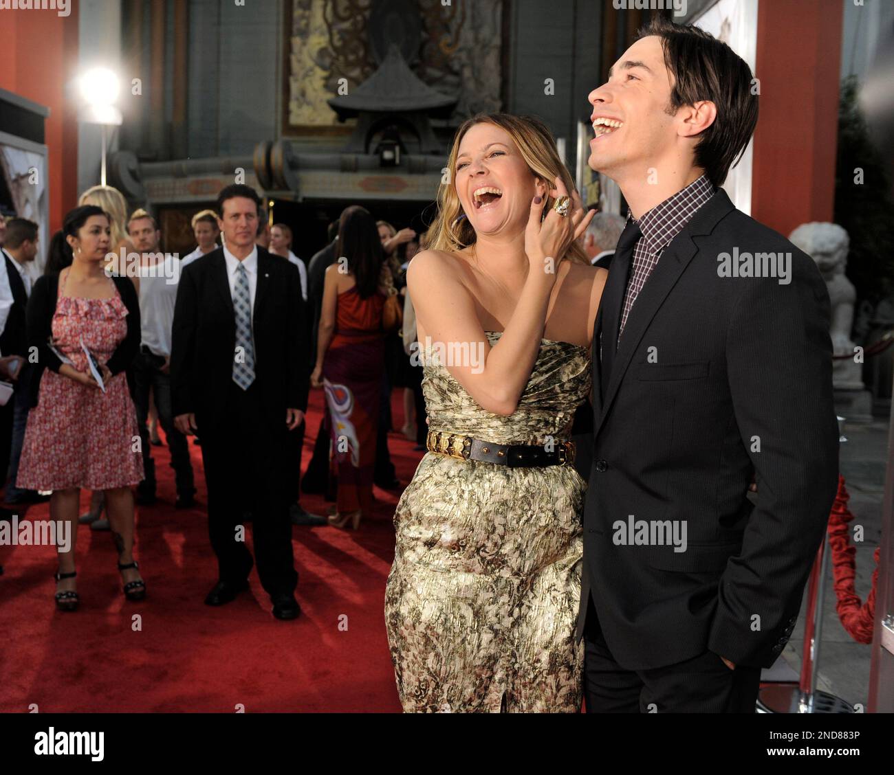 Going The Distance Cast