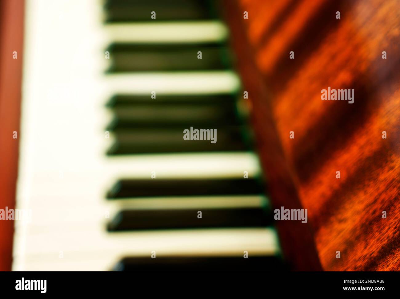 keyboard piano, side view of instrument musical tool Stock Photo - Alamy