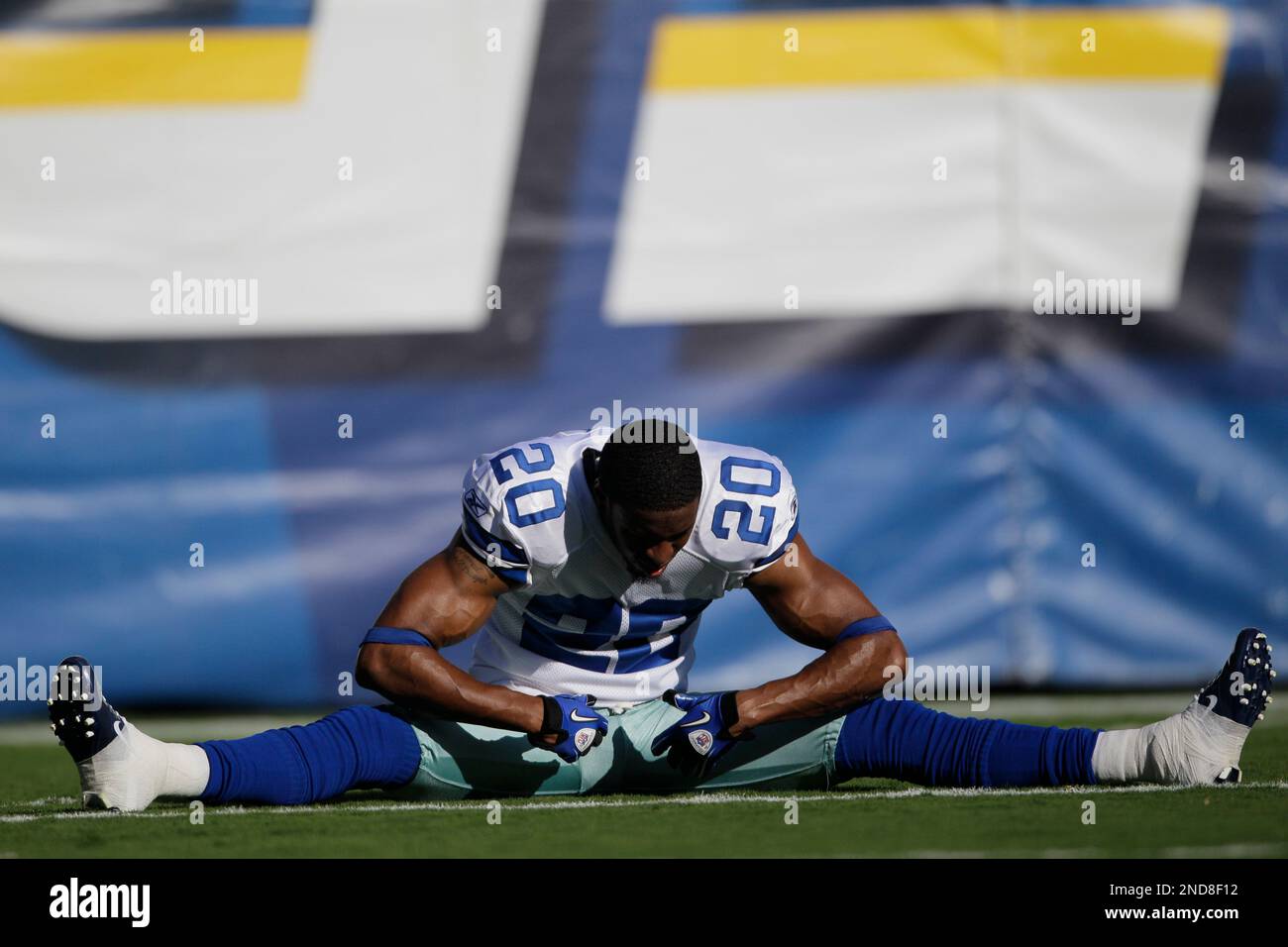 Dallas Cowboys cornerback Alan Ball stretches before playing the San ...
