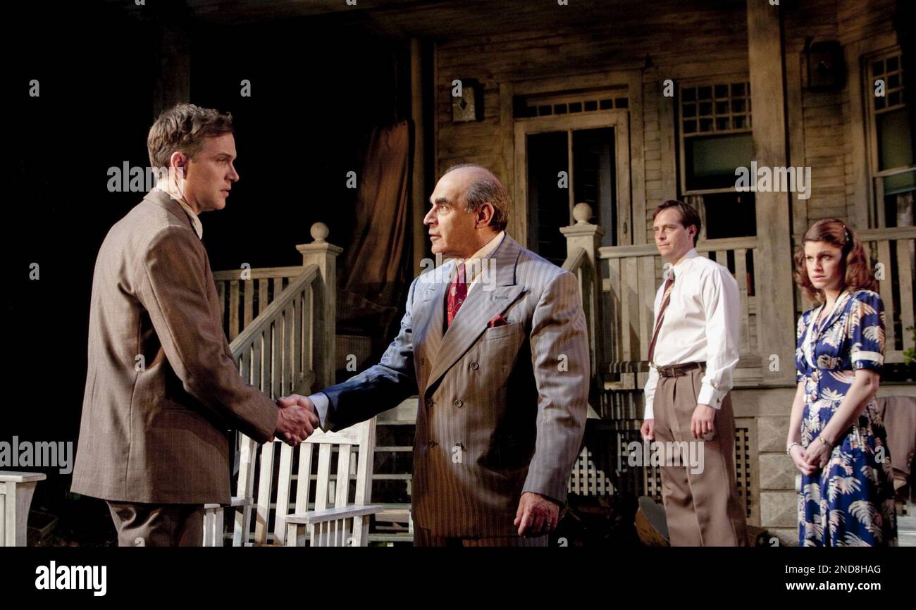 George deever hi-res stock photography and images - Alamy