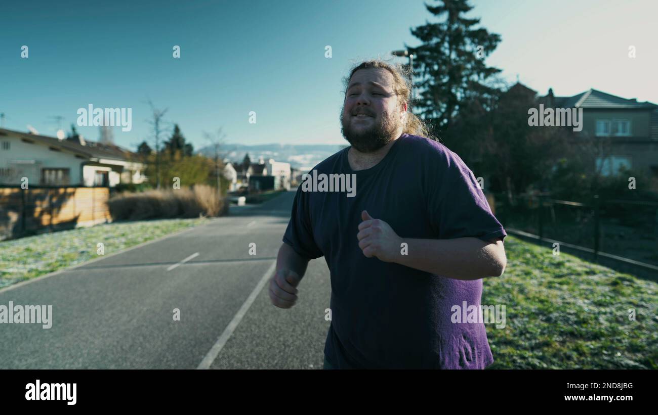 Dancer belly dance street hi-res stock photography and images - Alamy