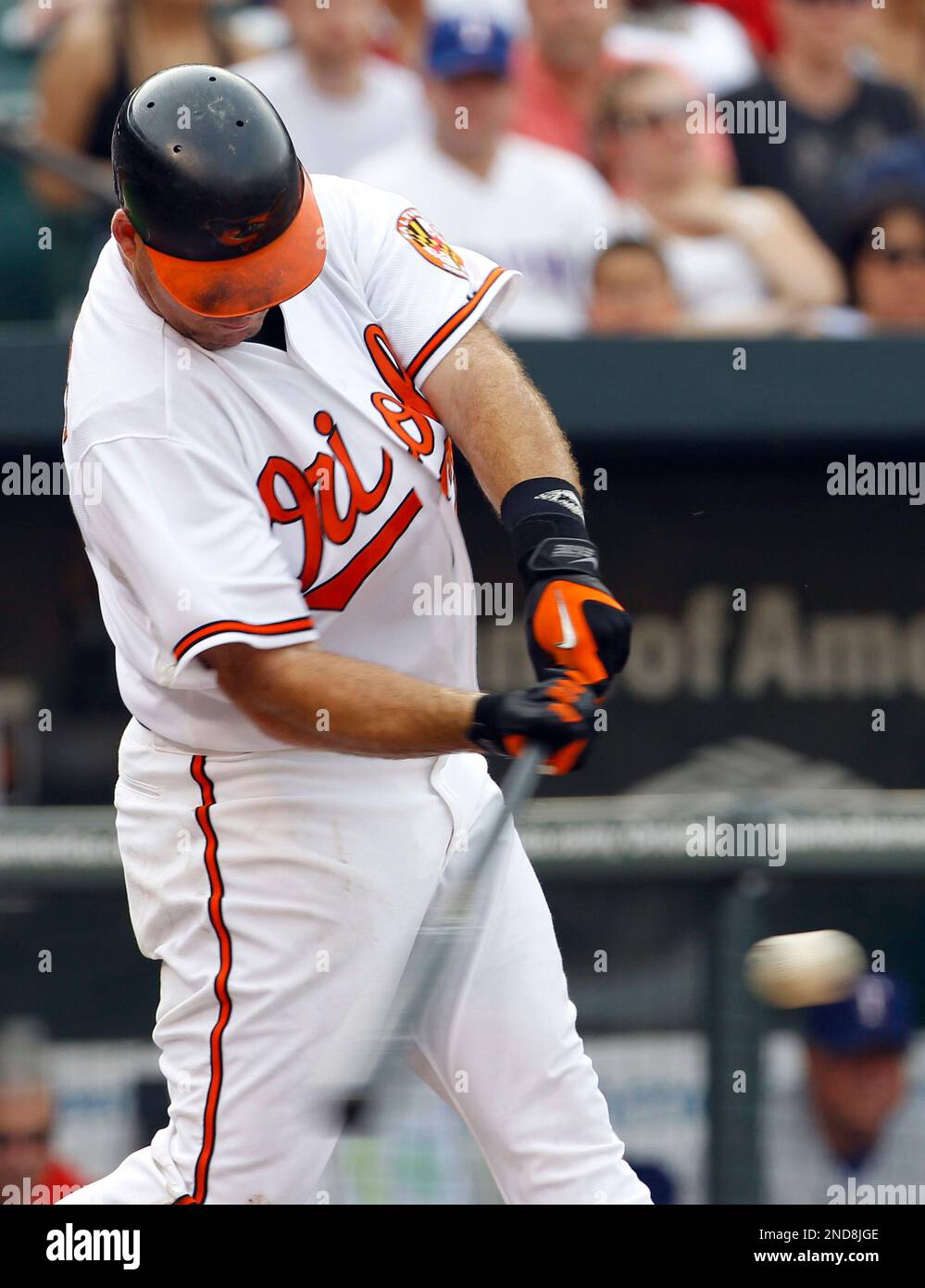 Baltimore Orioles' Ty Wigginton hits a solo home run off Texas Rangers ...