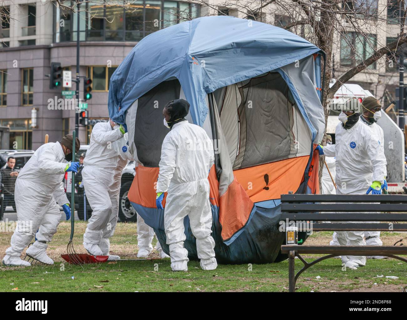 Homeless tent washington dc hi-res stock photography and images - Alamy