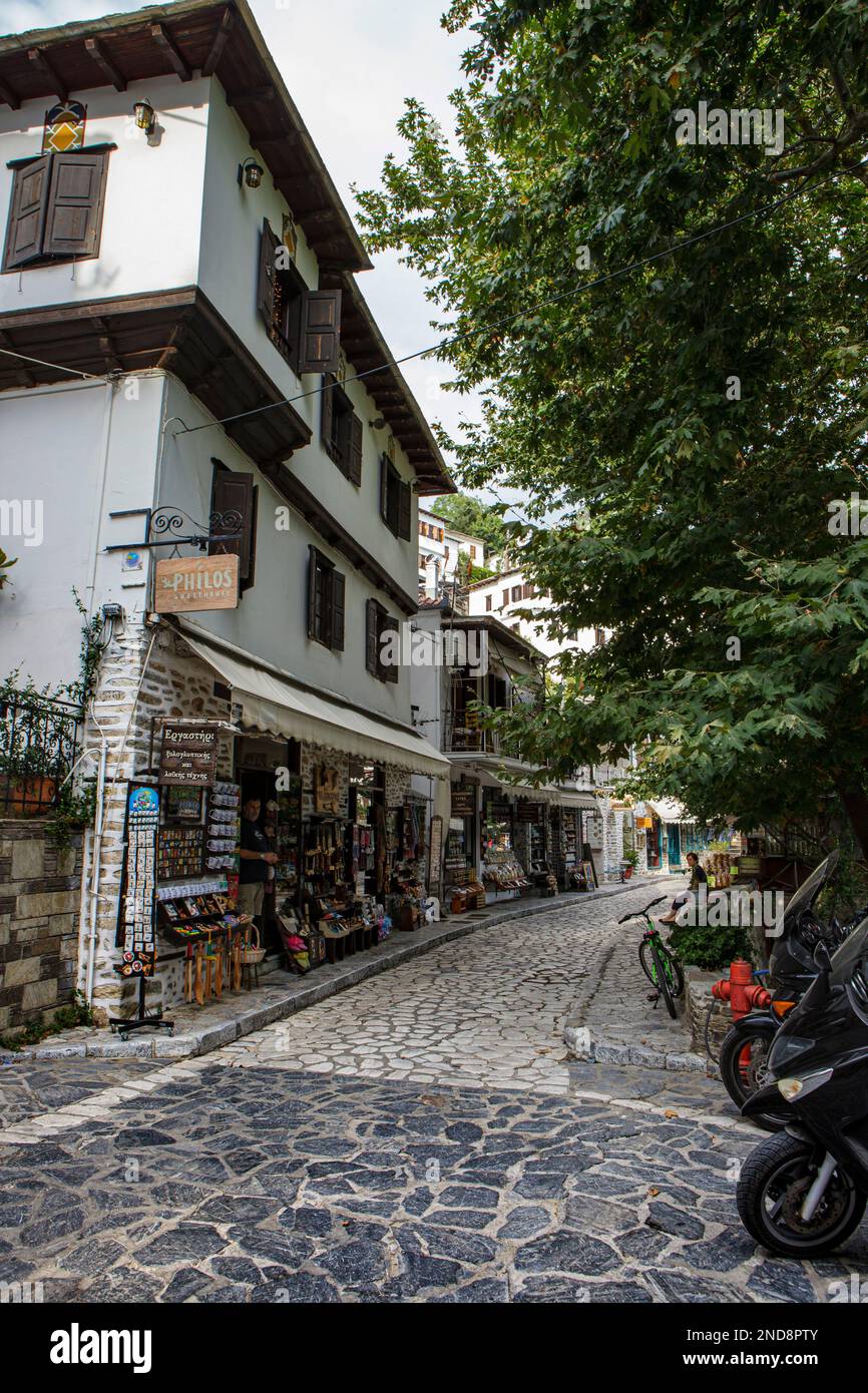 Street view of Makrinitsa village, a spectacularly traditional greek ...