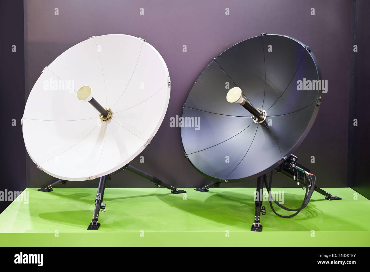 Antena industrial hi-res stock photography and images - Alamy