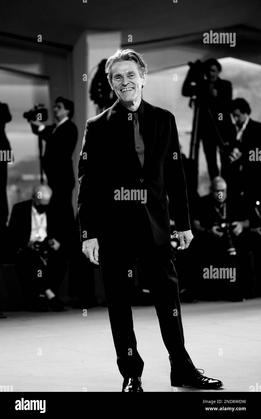 The cast of "Dead for a dollar" on the Red Carpet of Venice Film ...