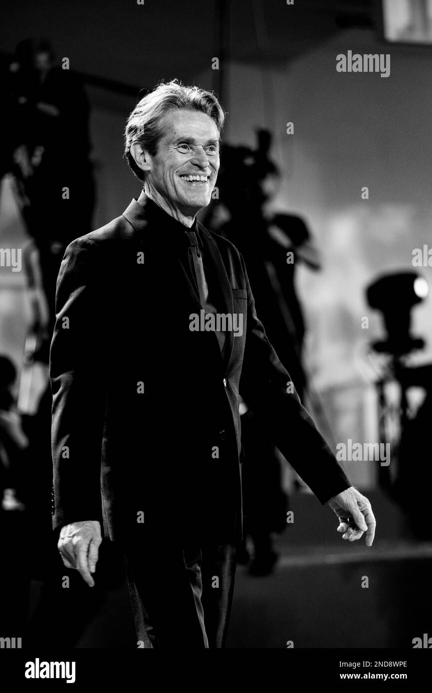 The cast of "Dead for a dollar" on the Red Carpet of Venice Film ...