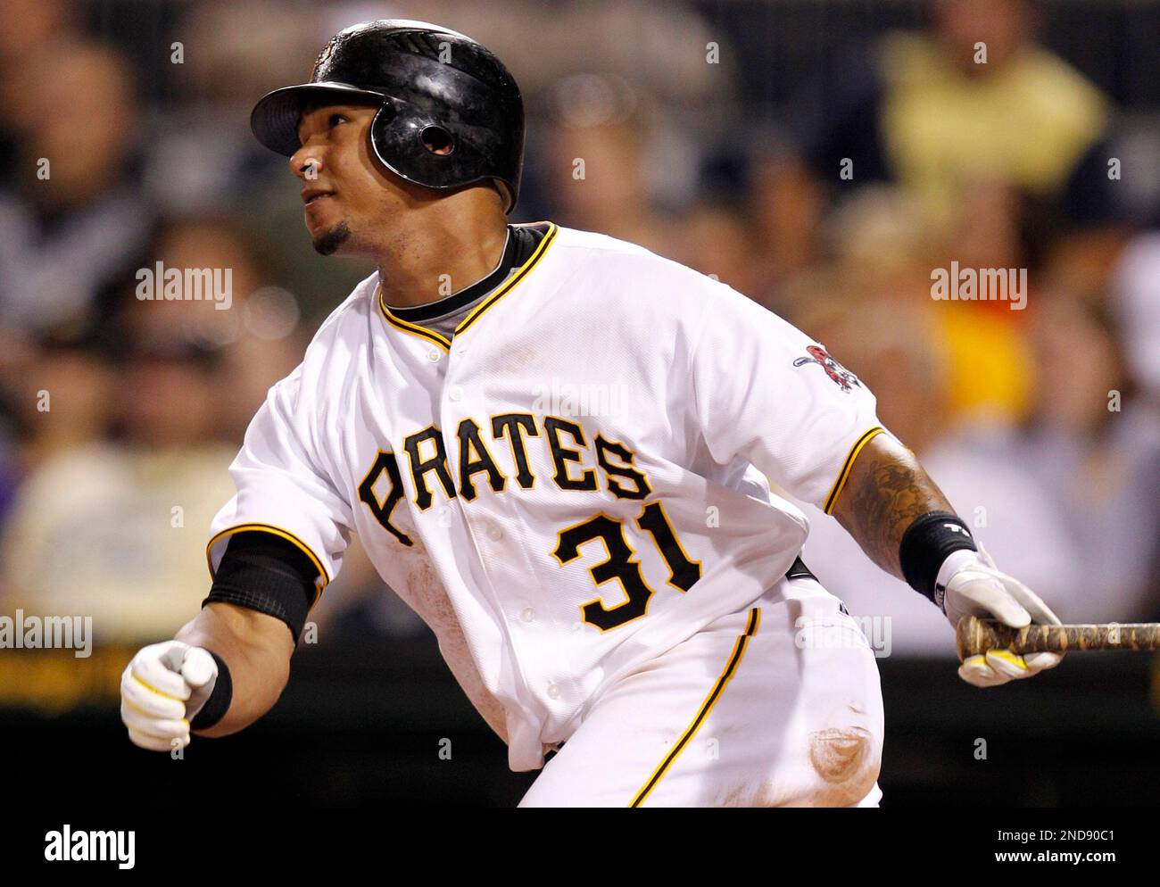 Pittsburgh Pirates' Jose Tabata watches his sixth-inning single off ...