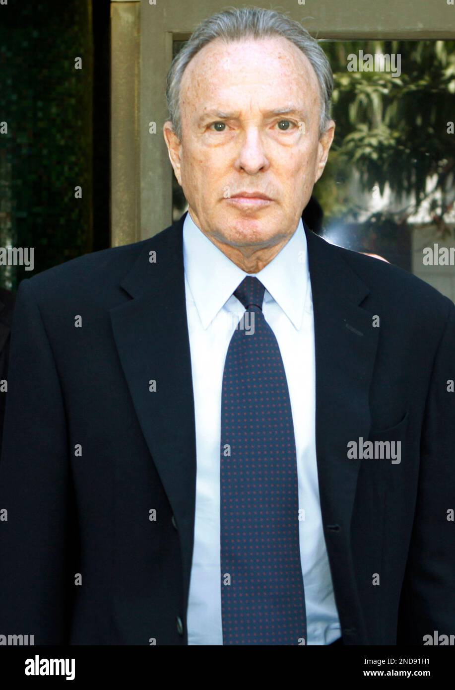 Billionaire developer Donald Bren leaves Los Angeles Superior Court at ...