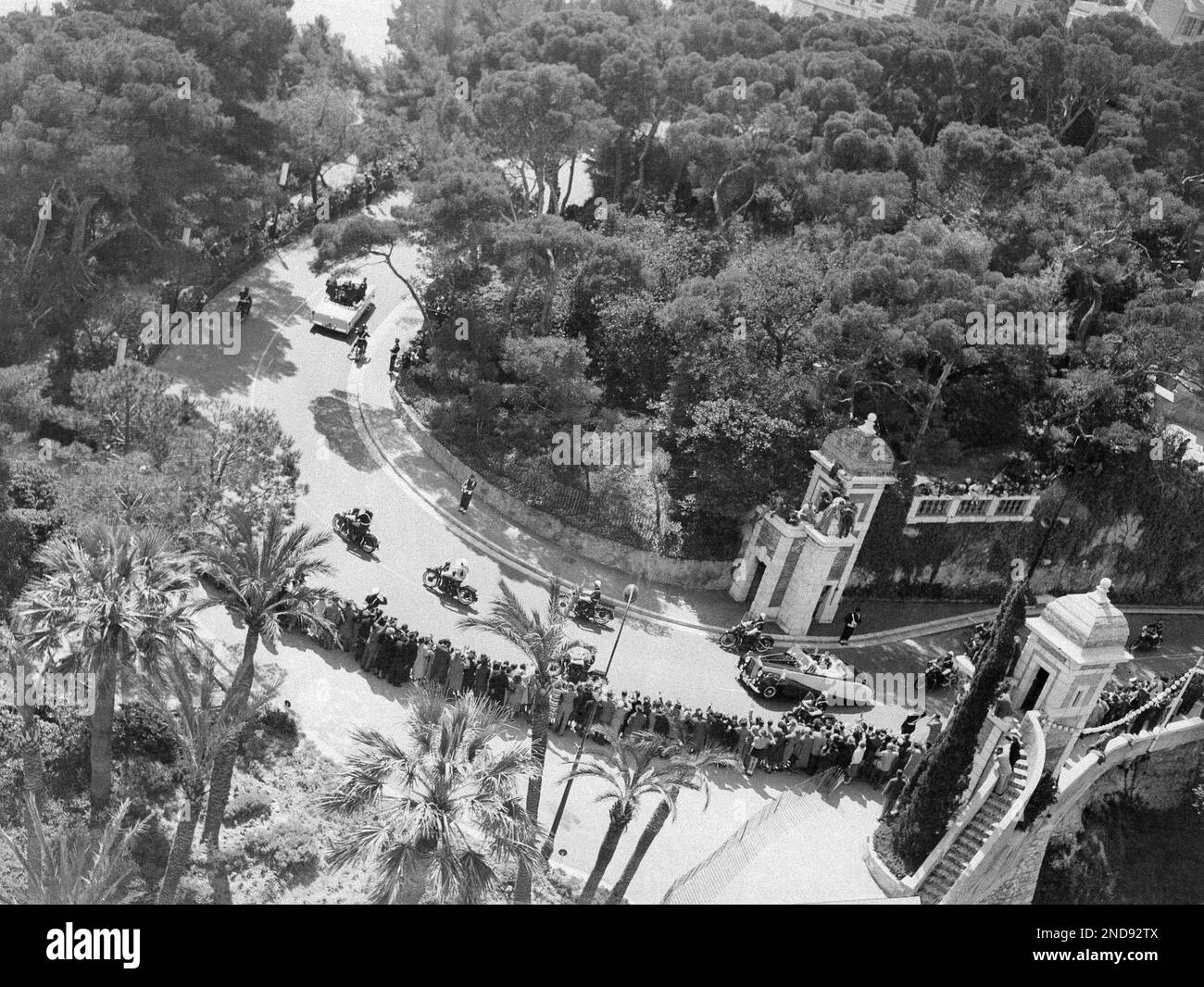 The royal procession winding its way back to the palace after Grace ...