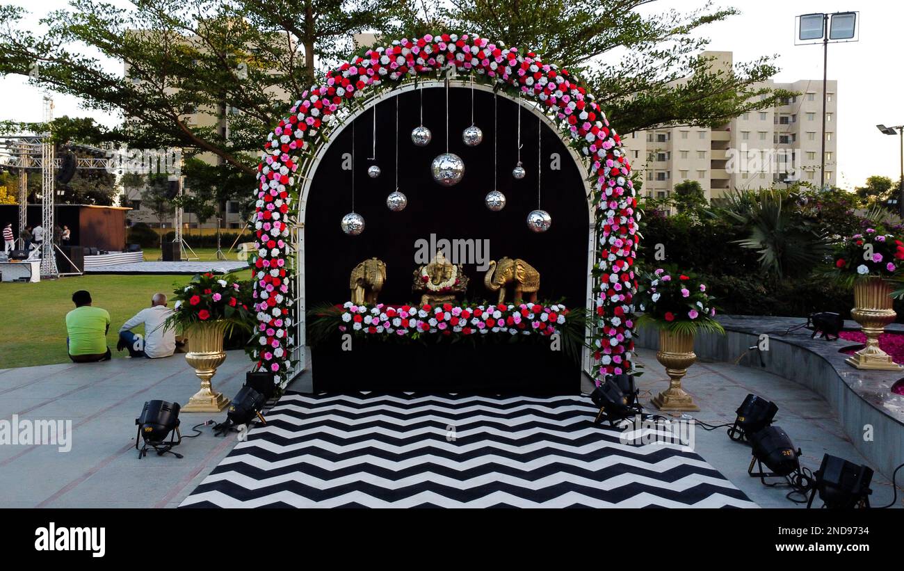 Colorful beautiful flowers indian marriage wedding decorations designs ...