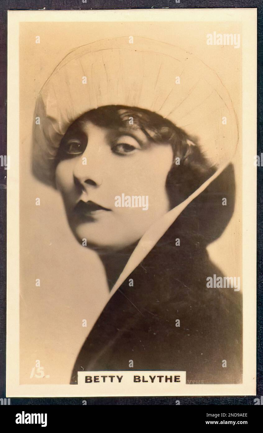 Portrait of Betty Blythe - Vintage Cigarette Card Stock Photo - Alamy