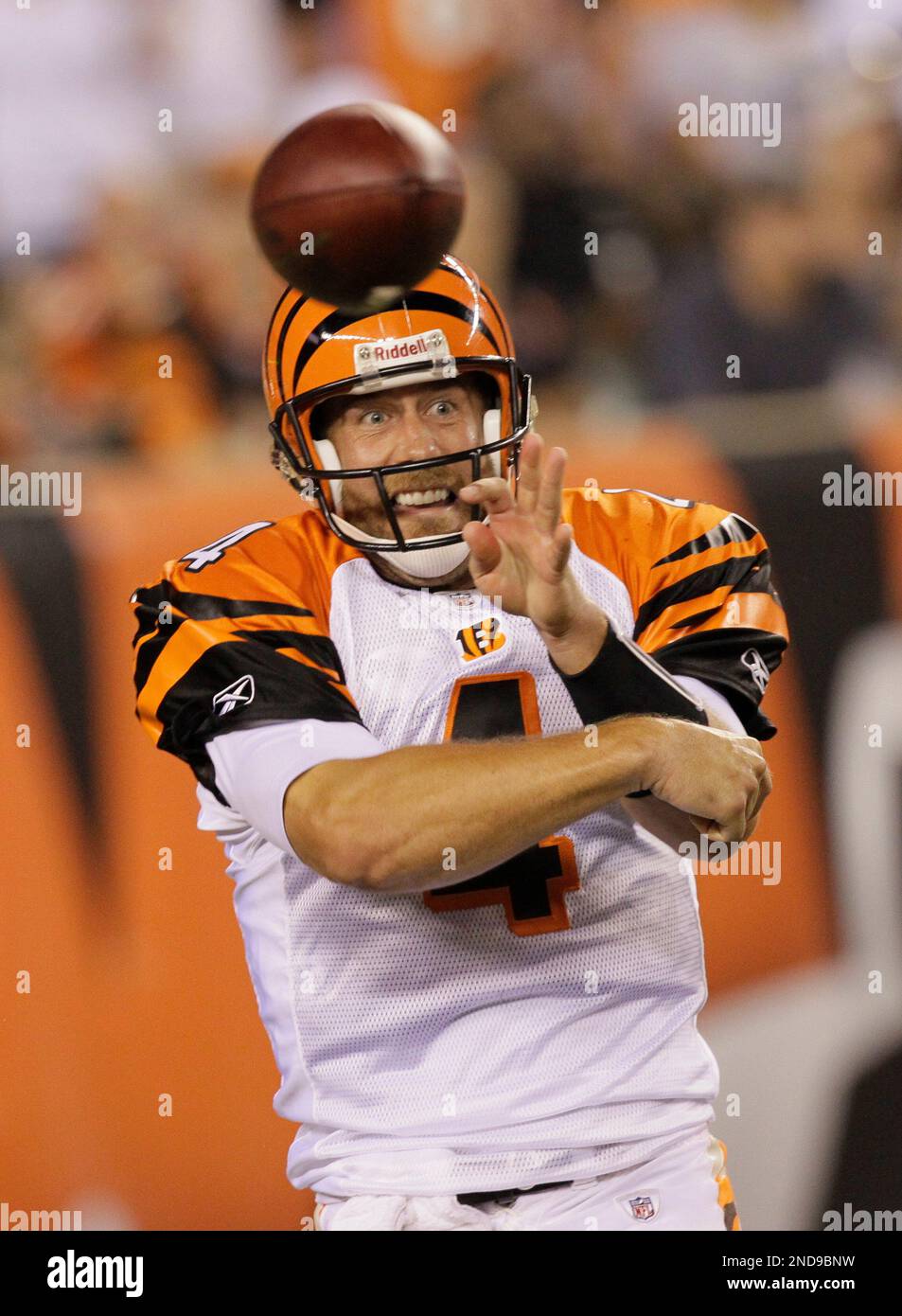 Cincinnati Bengals quarterback J.T. O'Sullivan (4) in action against ...