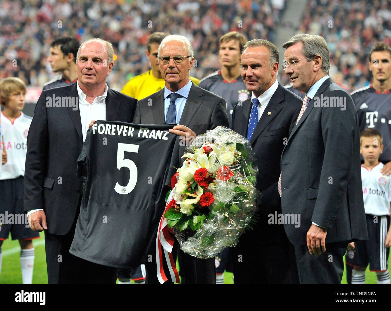 Uli Hoeness, Franz Beckenbauer, Karl Heinz Rummenige and Karl Hopfner ...