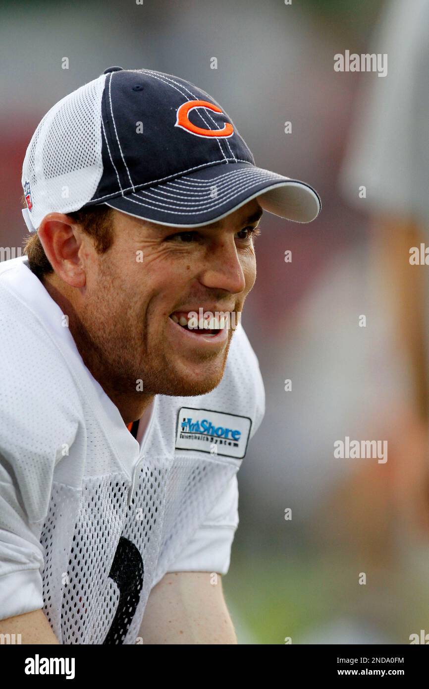 Chicago Bears' Robbie Gould smiles as he watches his teammates during ...