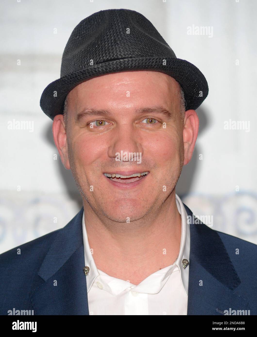Actor Mike O'Malley attends the the world premiere of 'Eat Pray Love ...