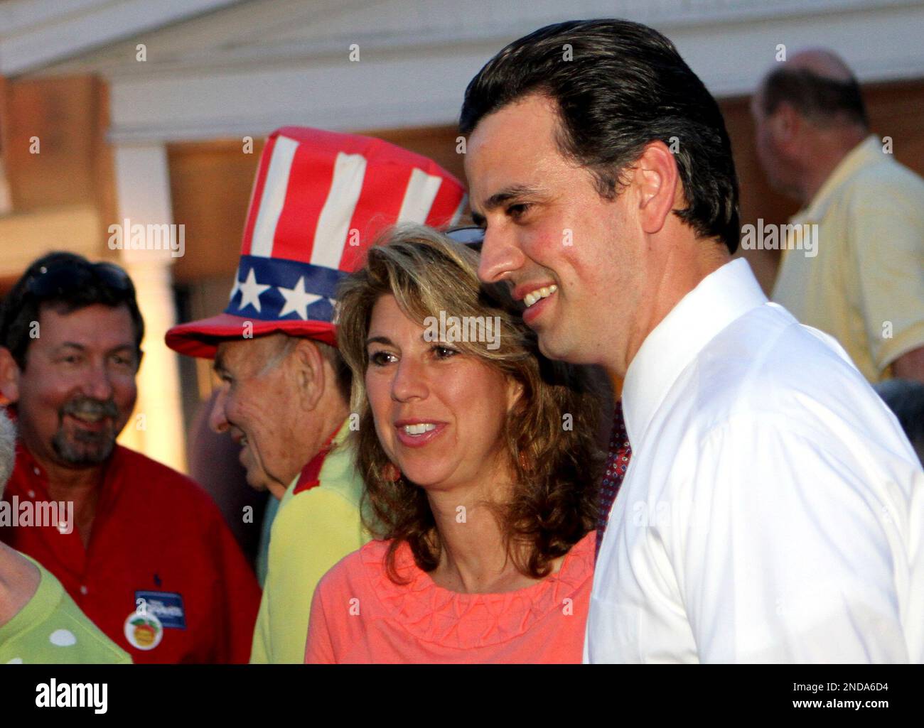 Congressman Tom Graves and his wife, Julie Graves, joins his supporters ...
