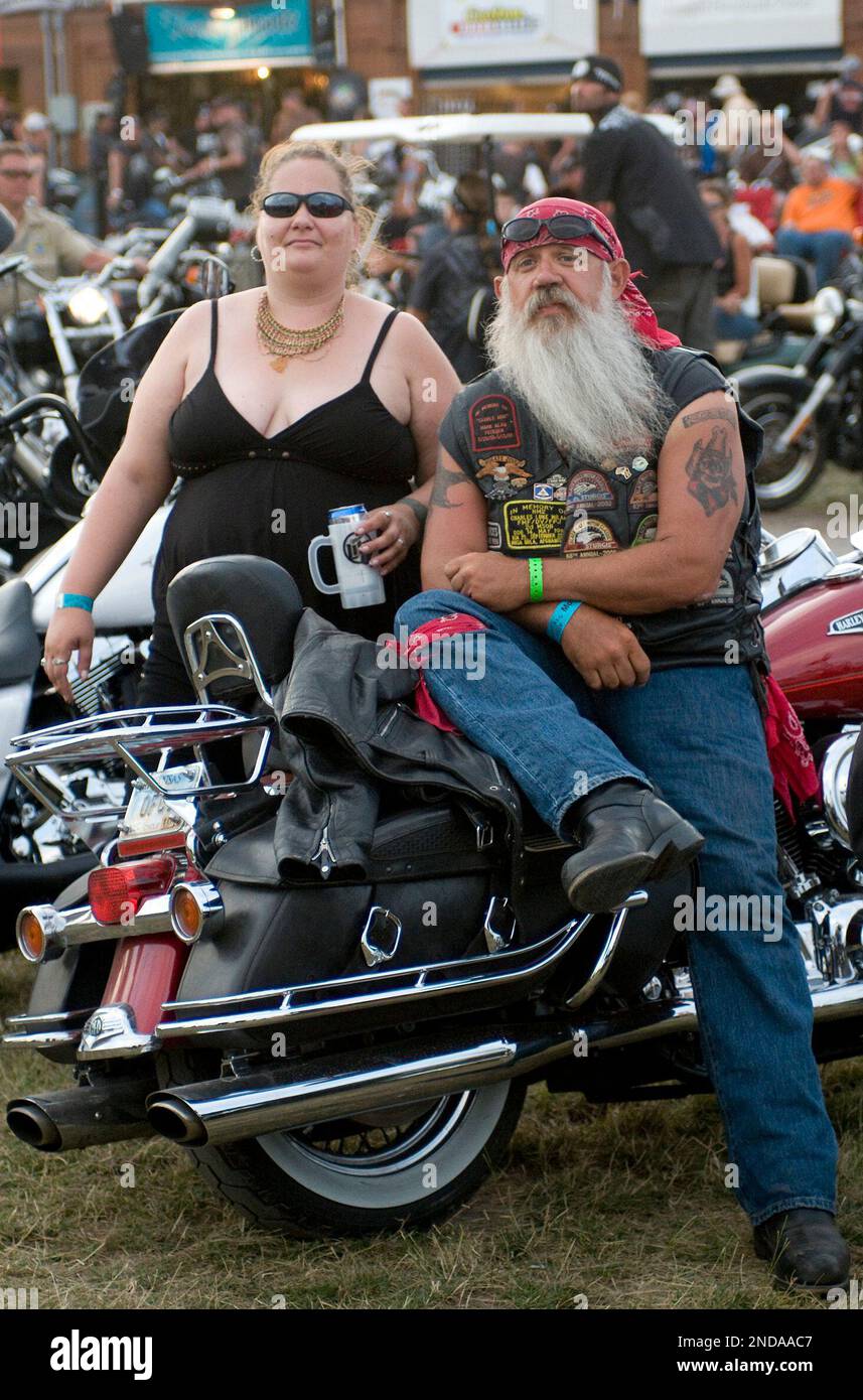 Jonnetta Young, 35, of Whitewood, SD and Ron Ulmer, 49, of Newton, KS ...