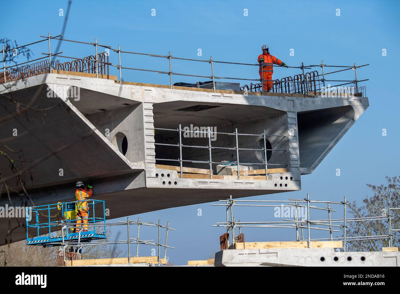 Denham, UK. 15th February, 2023. The HS2 High Speed Rail 2 Colne Valley ...