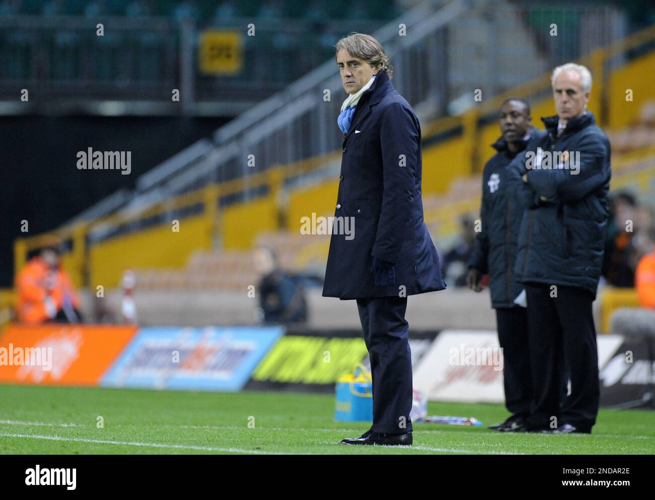 Roberto mancini manchester city manager hi-res stock photography and ...