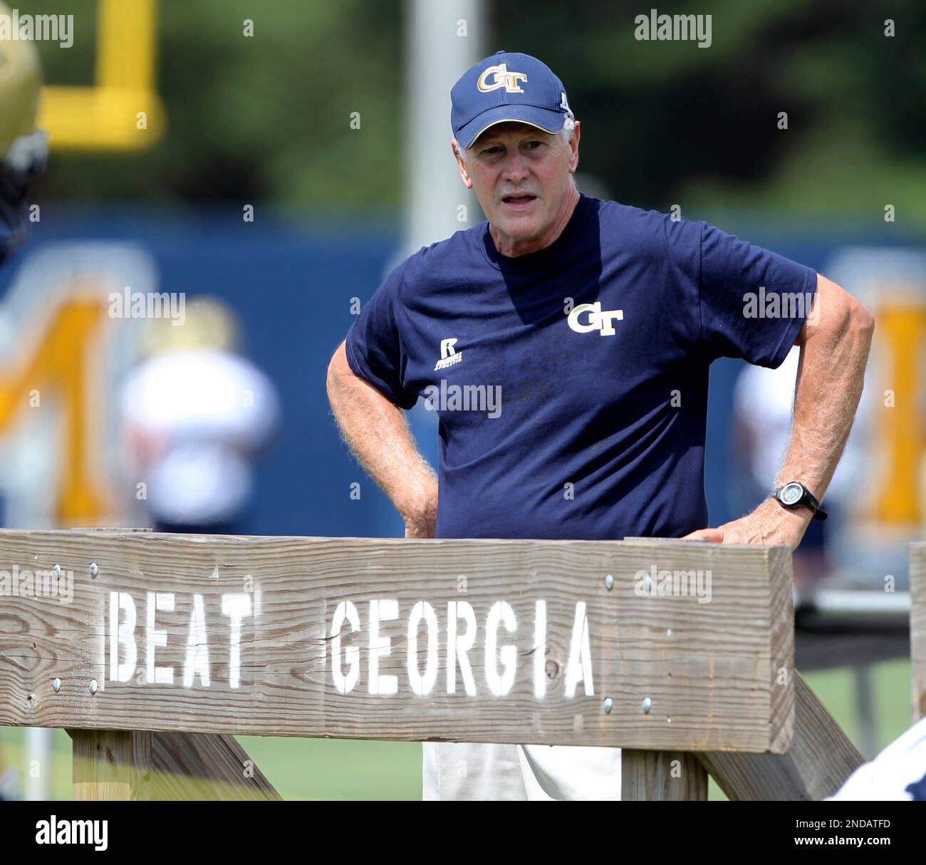 Georgia Tech defensive coordinator Al Groh puts his players through a ...