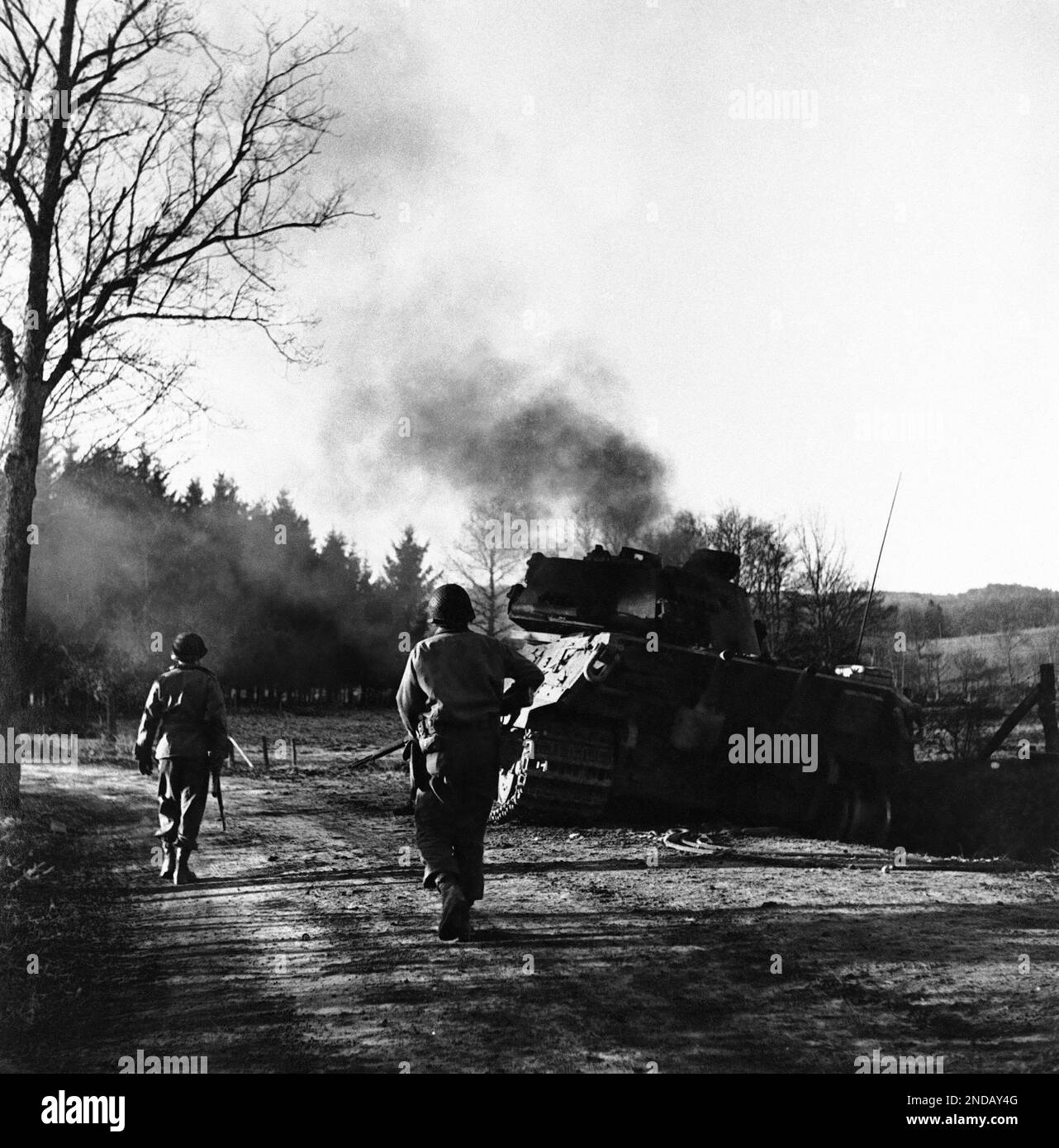 Tiger tank Black and White Stock Photos & Images - Alamy