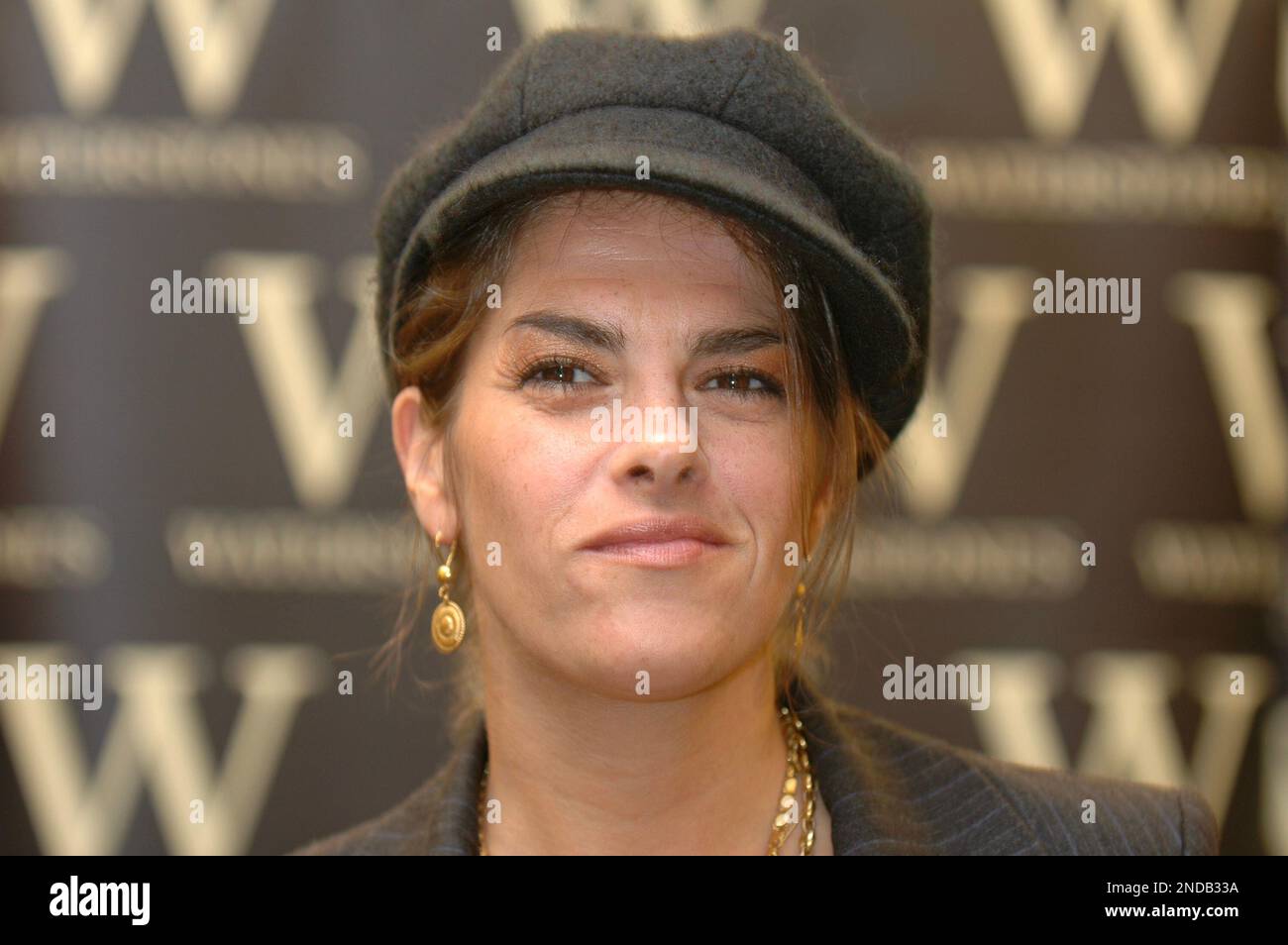 Tracey emin book hi-res stock photography and images - Alamy