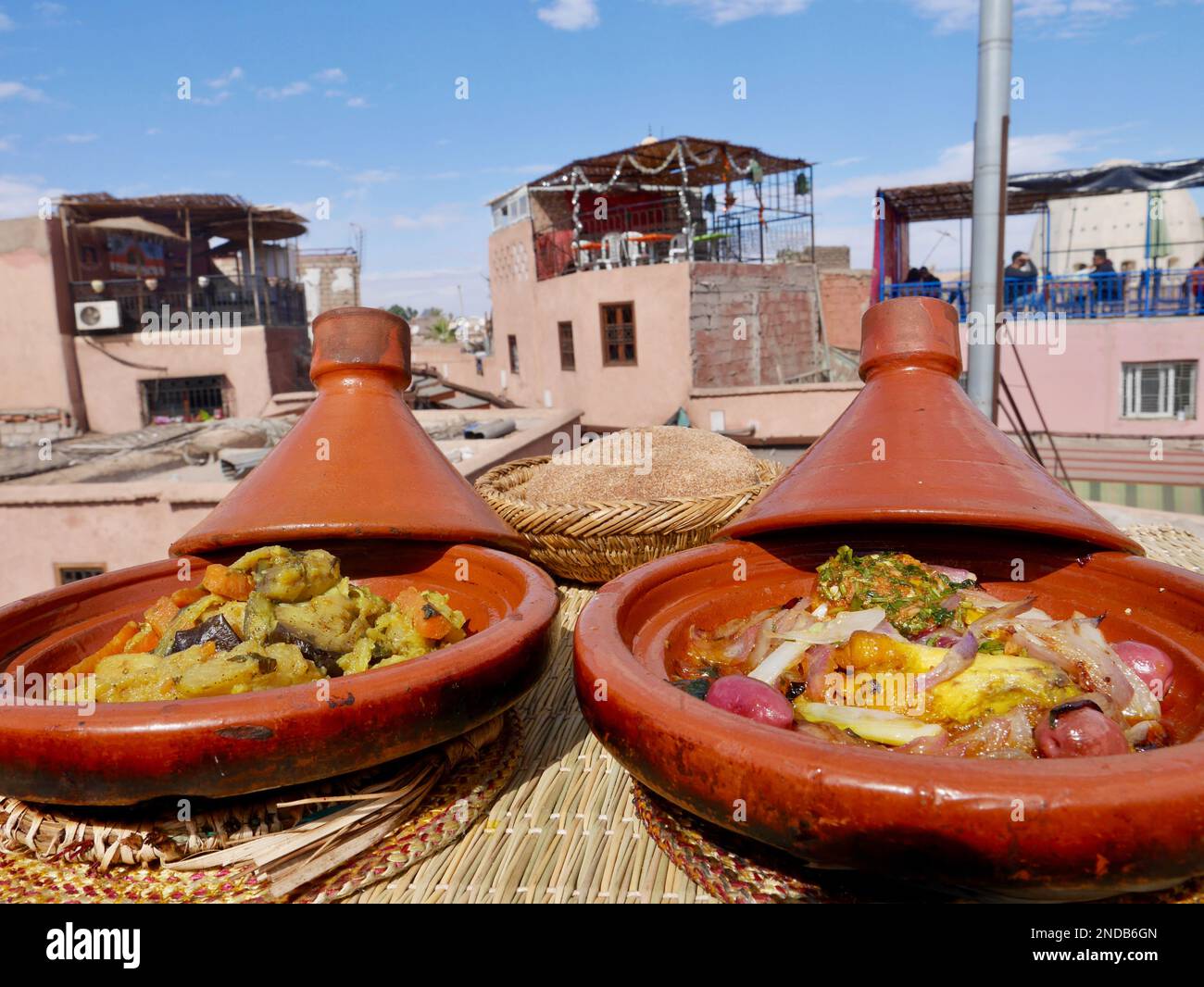 Marrakech rooftop restaurant hi-res stock photography and images - Alamy