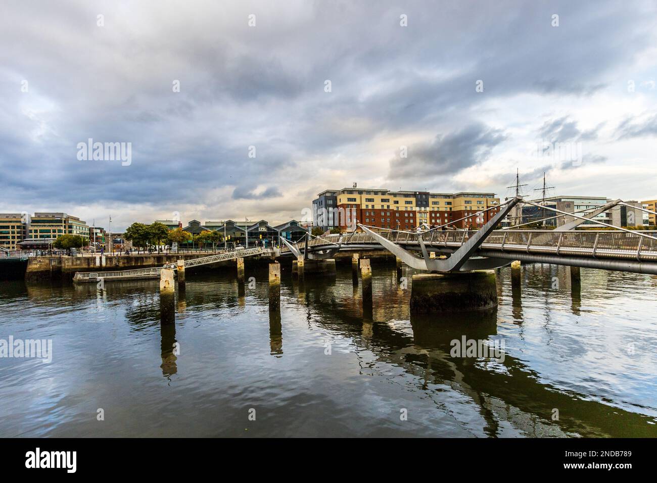 Sean o'casey ireland hi-res stock photography and images - Alamy