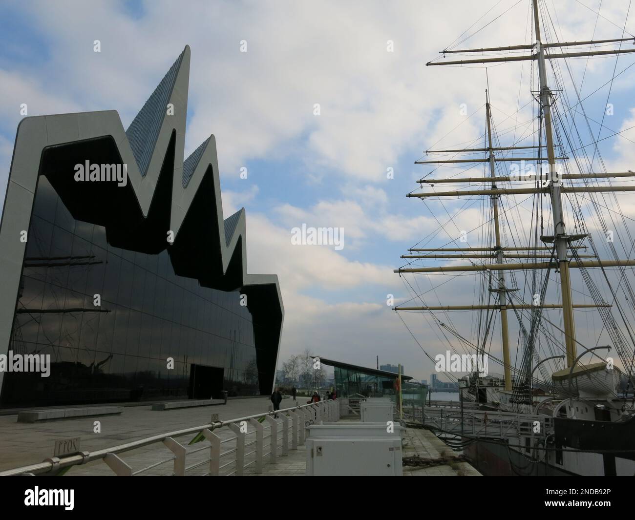 Exterior view of the Riverside Museum & historic ship Glenlee on ...
