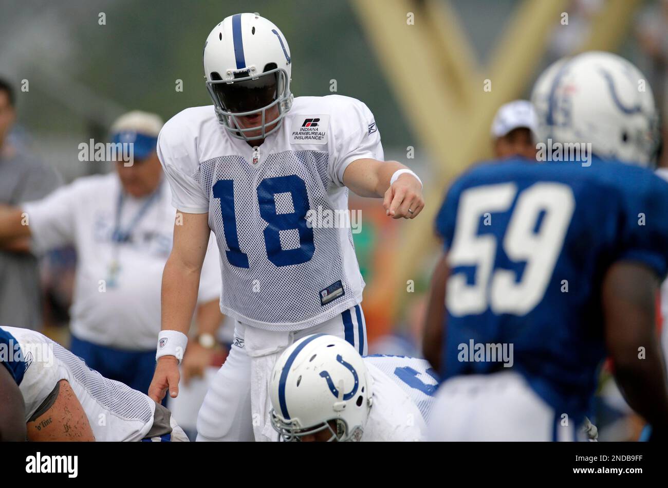 Indianapolis Colts quarterback Peyton Manning (18) gives instructions ...