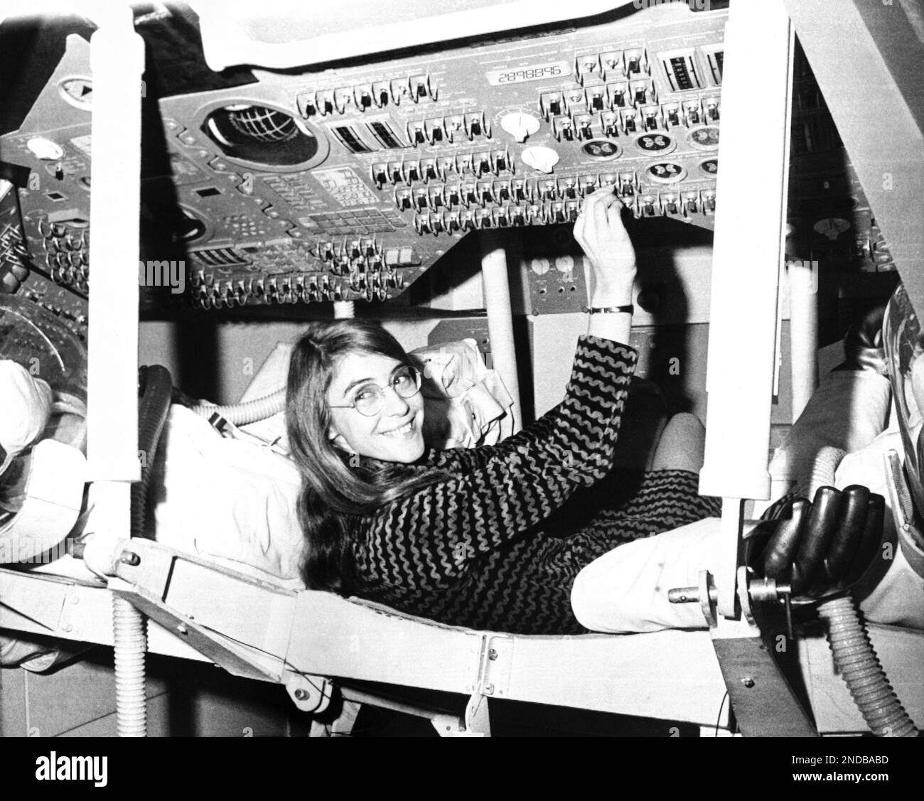 Margaret Hamilton of Cambridge, Mass., mathematic and computer ...