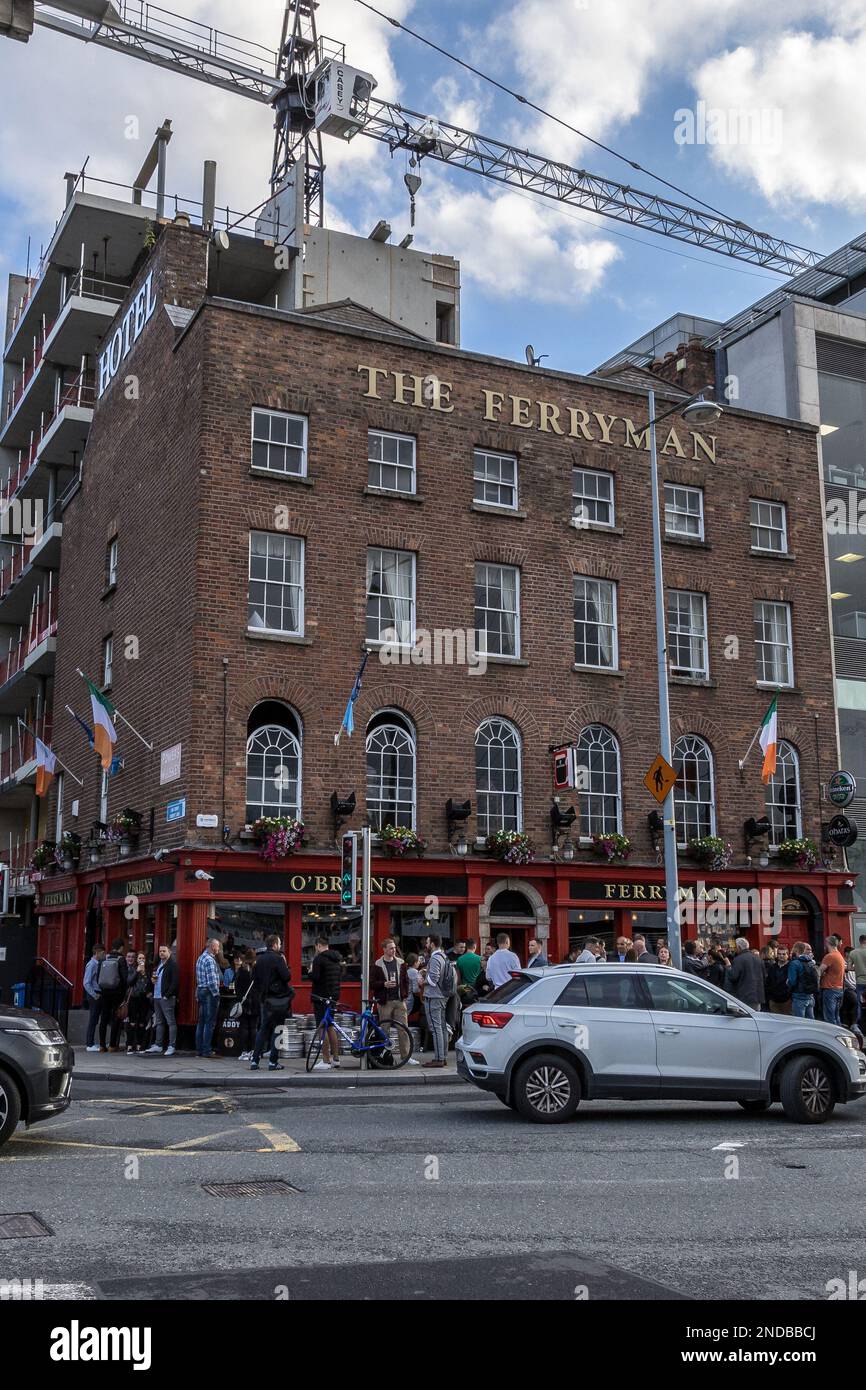 The Ferryman bar Dublin Ireland Stock Photo - Alamy