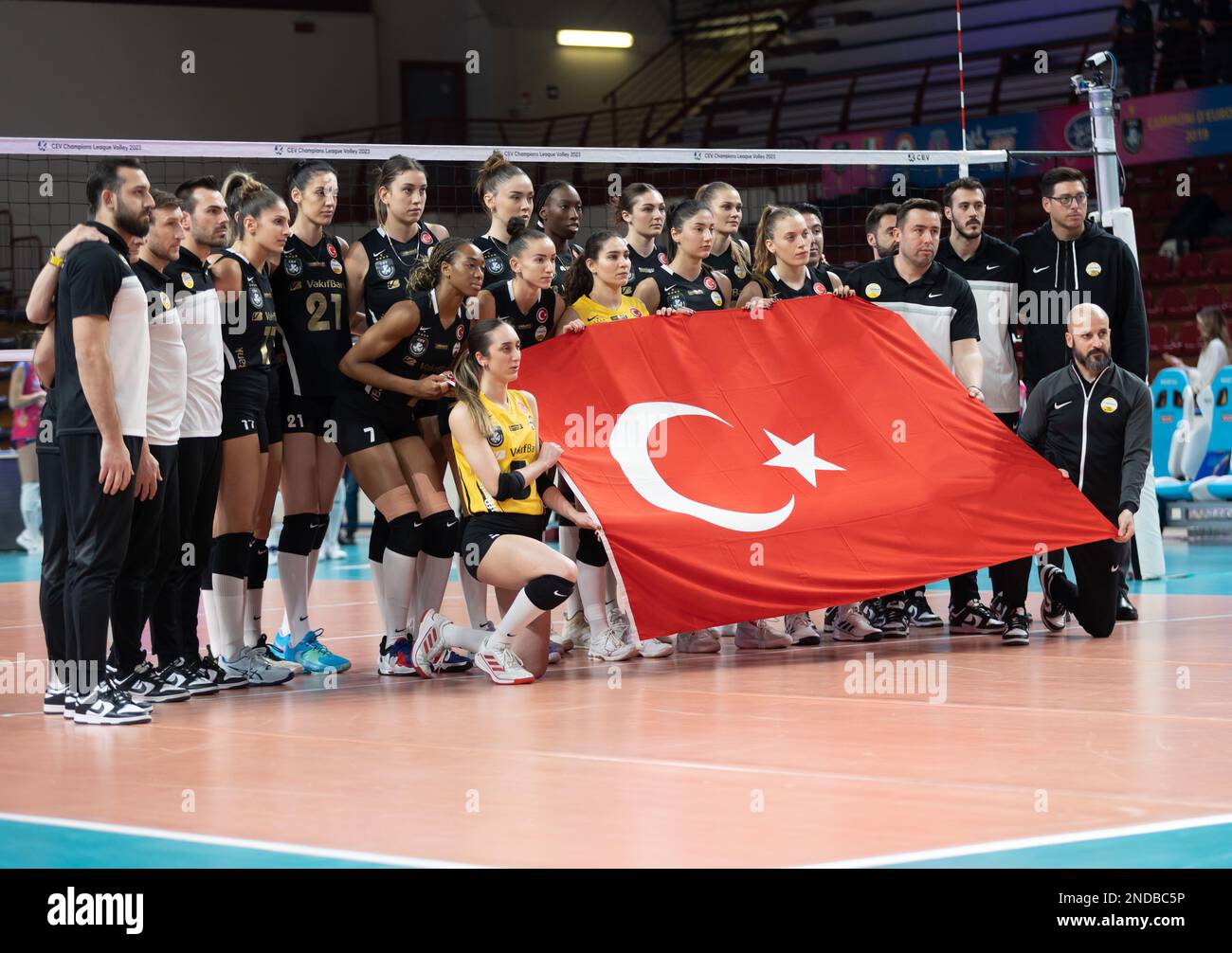 Team and Players of Vakifbank Istanbul Stock Photo - Alamy