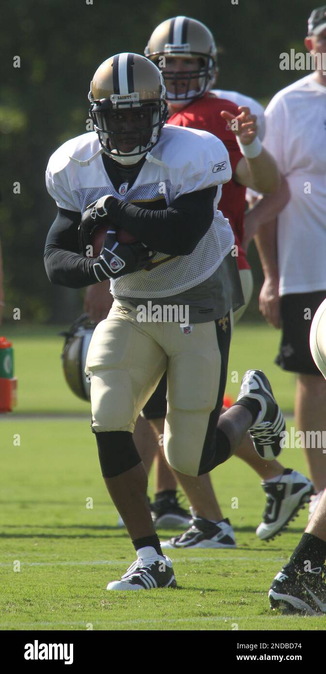 New Orleans Saints running back Reggie Bush (25) at NFL football ...